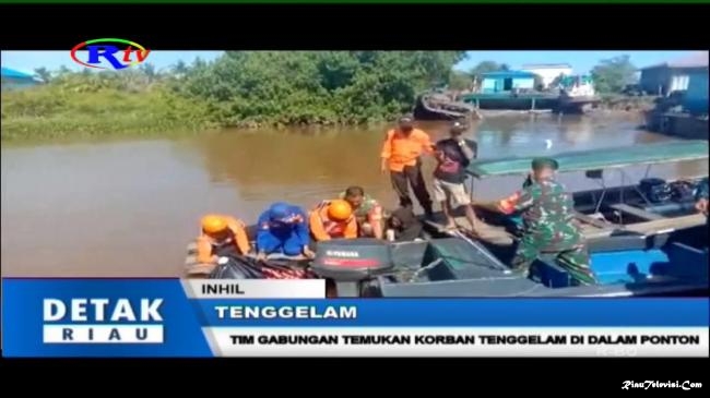 TIM GABUNGAN TEMUKAN KORBAN TENGGELAM DI DALAM PONTON